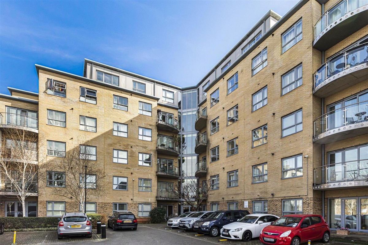 Thomas Jacomb Place, Walthamstow, London, E17 | Estates East