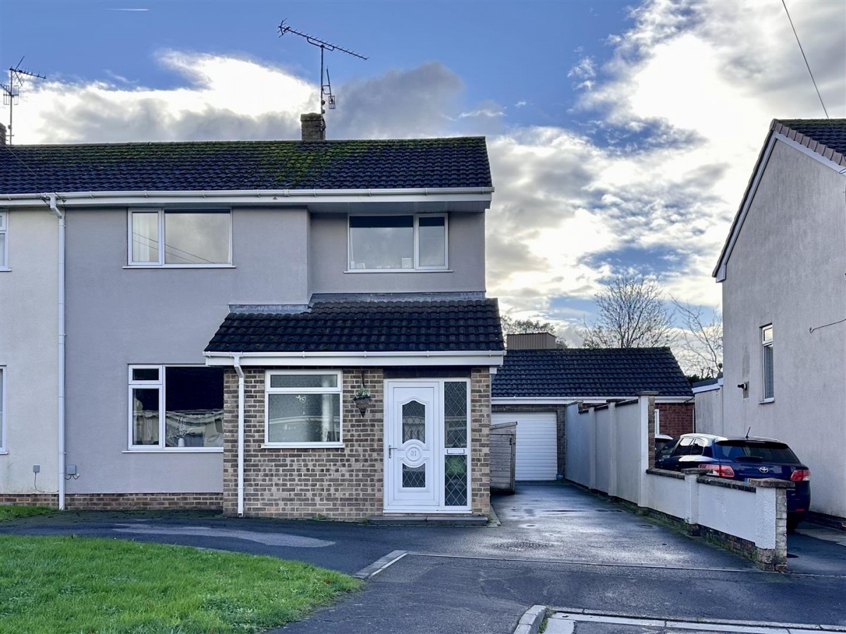 Masons Way, Cheddar | Olive Estate Agents