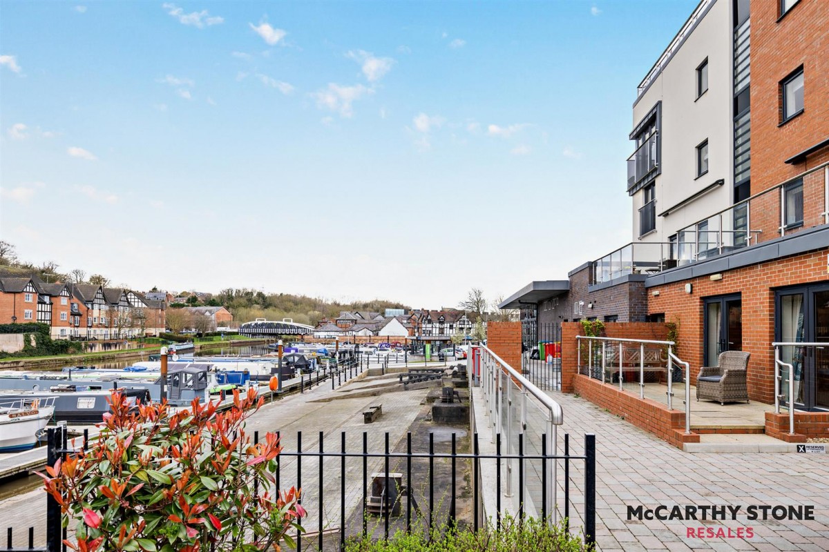 Marbury Court, Chester Way, Northwich | McCarthy and Stone Resales