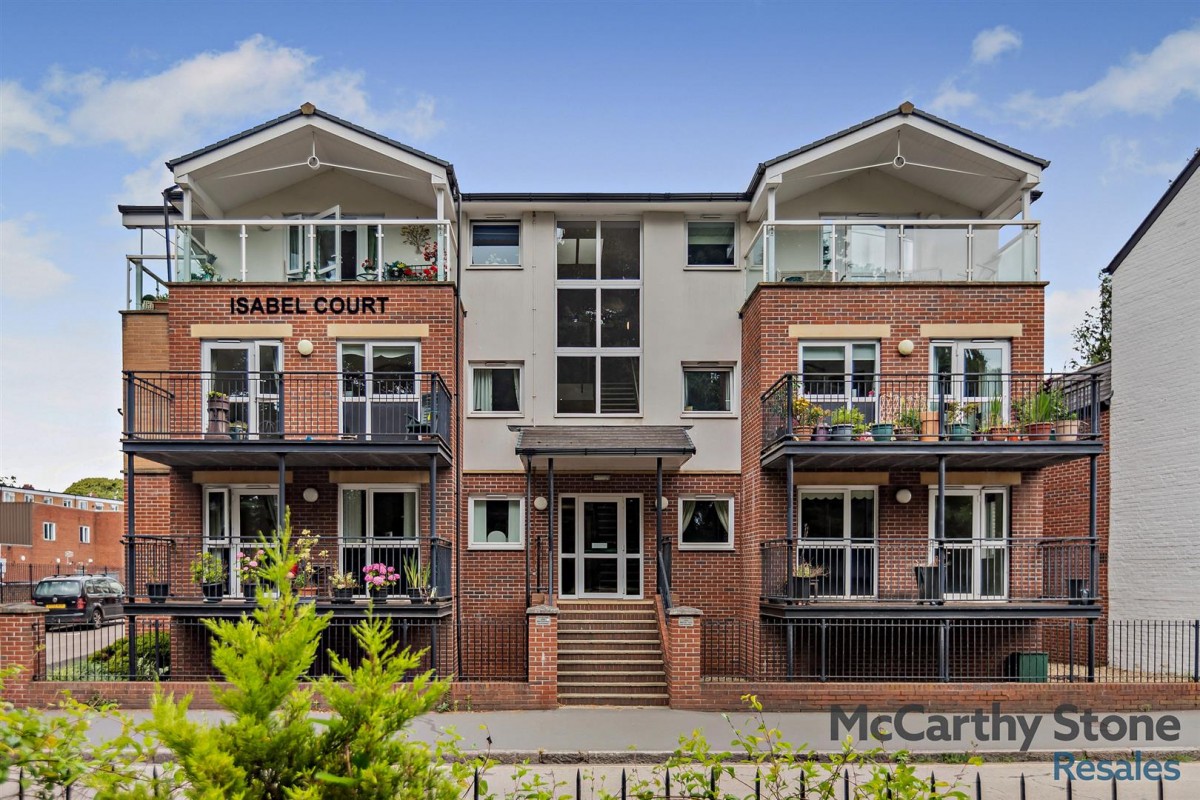 Isabel Court, Cowick Street, Exeter | McCarthy and Stone Resales