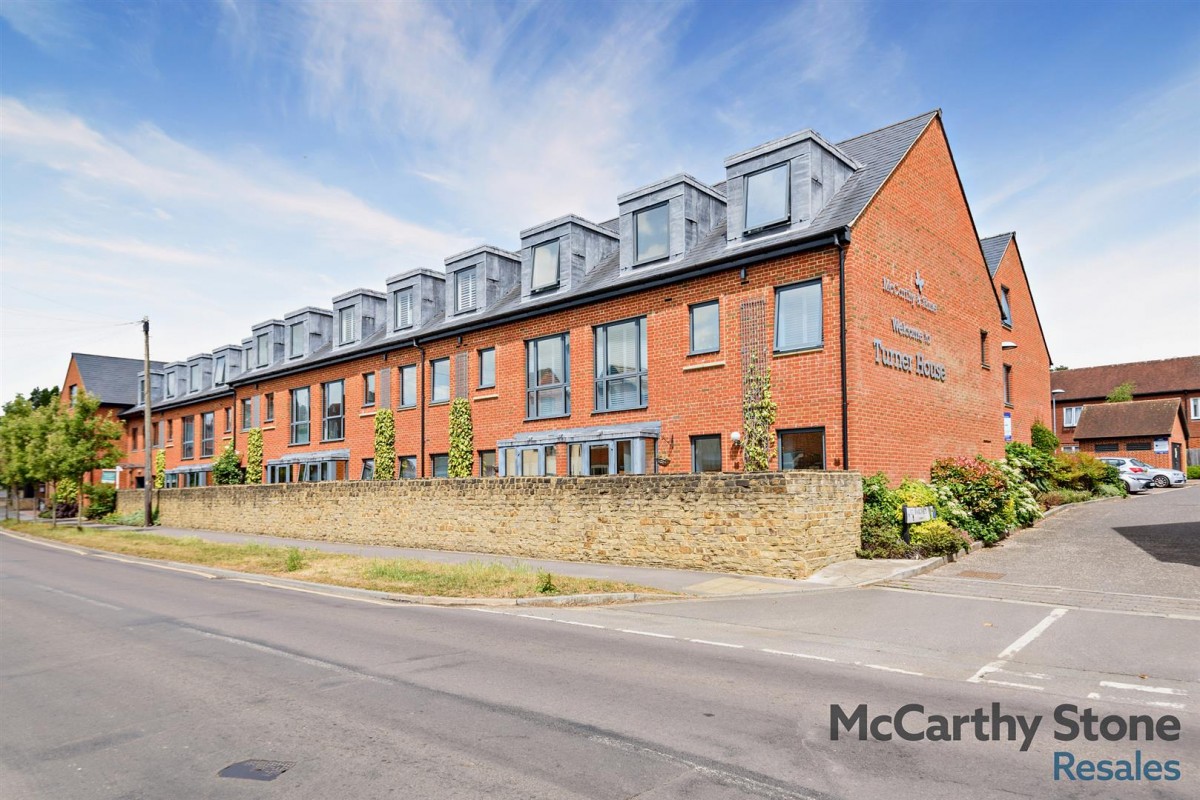 Turner House, St. Margarets Way Midhurst, GU29 9FU | McCarthy and Stone ...
