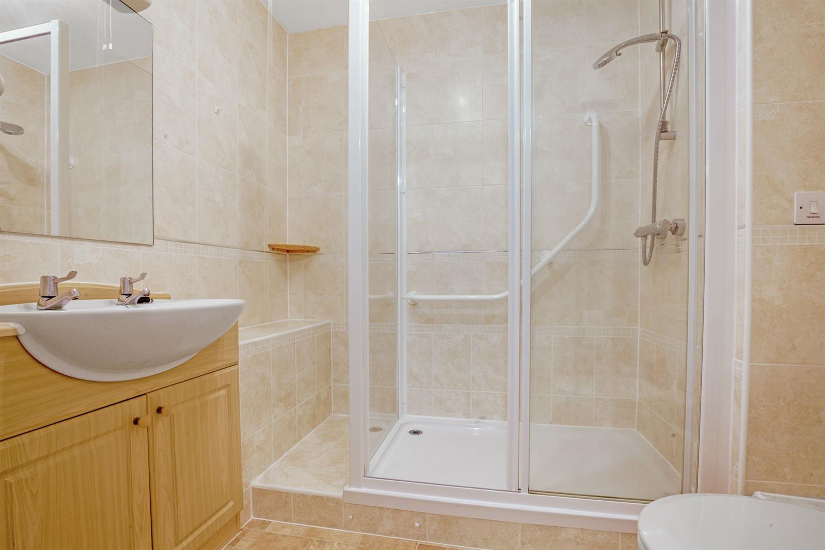 Sanders Court, Junction Road, Warley, Brentwood, CM14 5FG | McCarthy ...