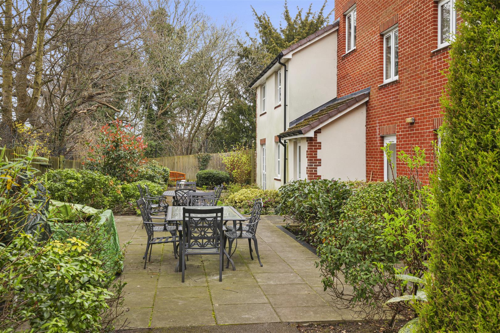 Sanders Court, Junction Road, Warley, Brentwood, CM14 5FG | McCarthy ...