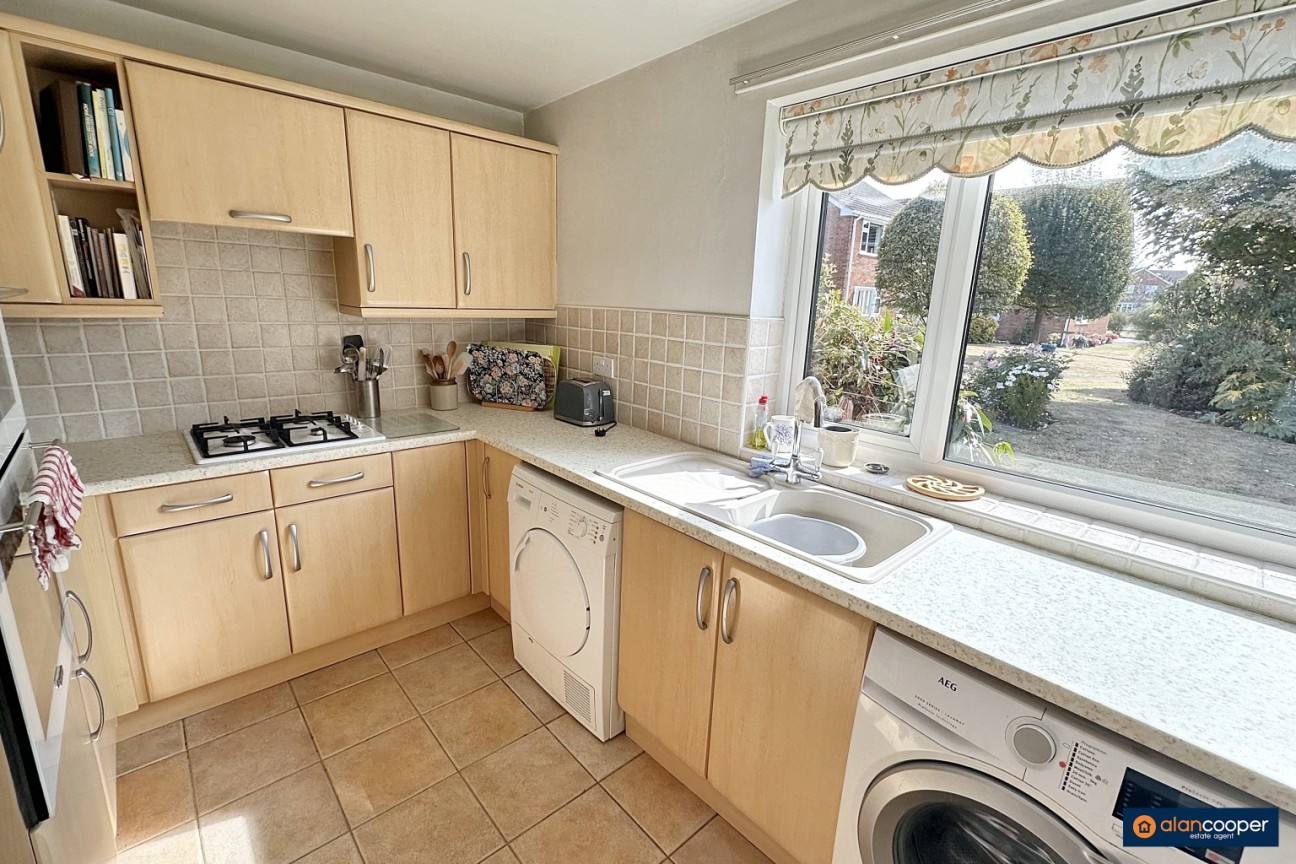 Coniston Court, St Nicolas Park, Nuneaton, CV11 6DB - Alan Cooper Estates