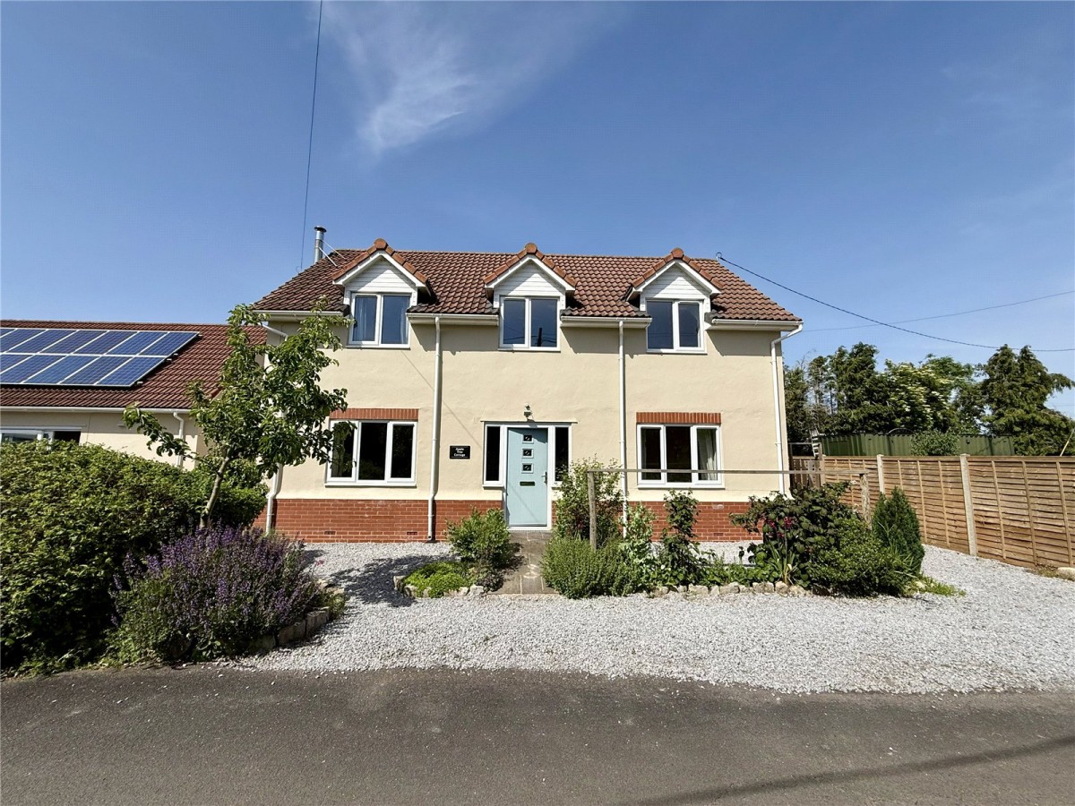 4 bedrooms House for Sale in East Huntspill, TA9 3NW | CJ Hole