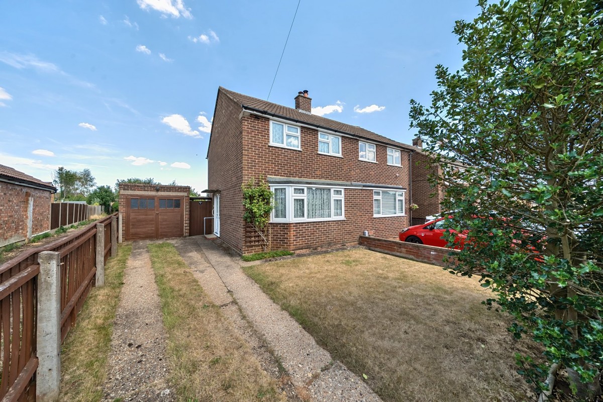 3 bedrooms House for Sale in Flitwick, Bedfordshire | Country Properties