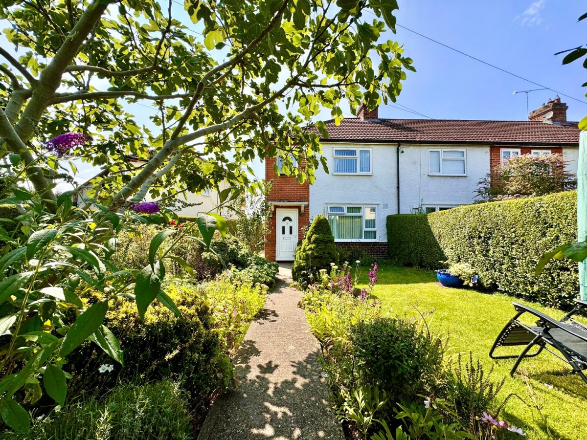 3 bedrooms House for Sale in Park Drive, Baldock, Hertfordshire ...