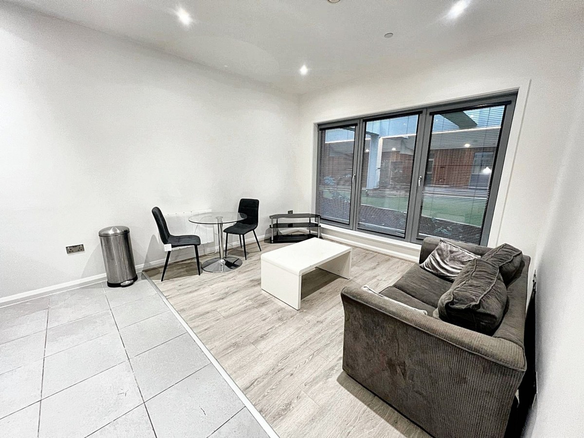 Corporation Street, The Co-Operative, CV1 | Fearn Malone | Bespoke ...