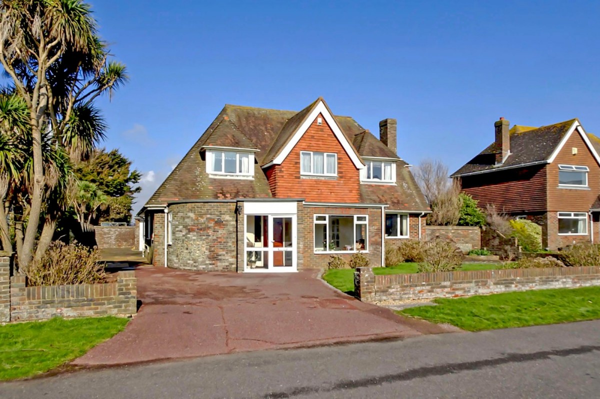 Coastal Road, East Preston, West Sussex | Graham Butt