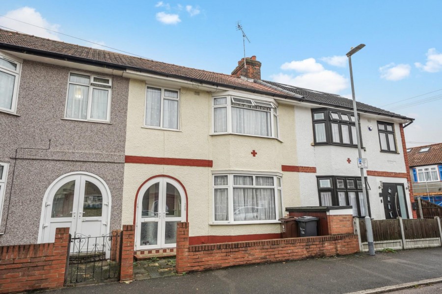 Eric Road, Chadwell Heath, RM6 | Hunters Estate Agents & Letting Agents