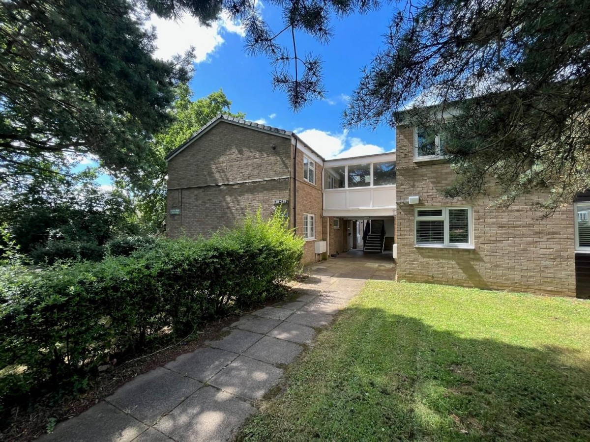 Vardon Road, Stevenage, SG1 5PX | Hunters Estate Agents & Letting Agents