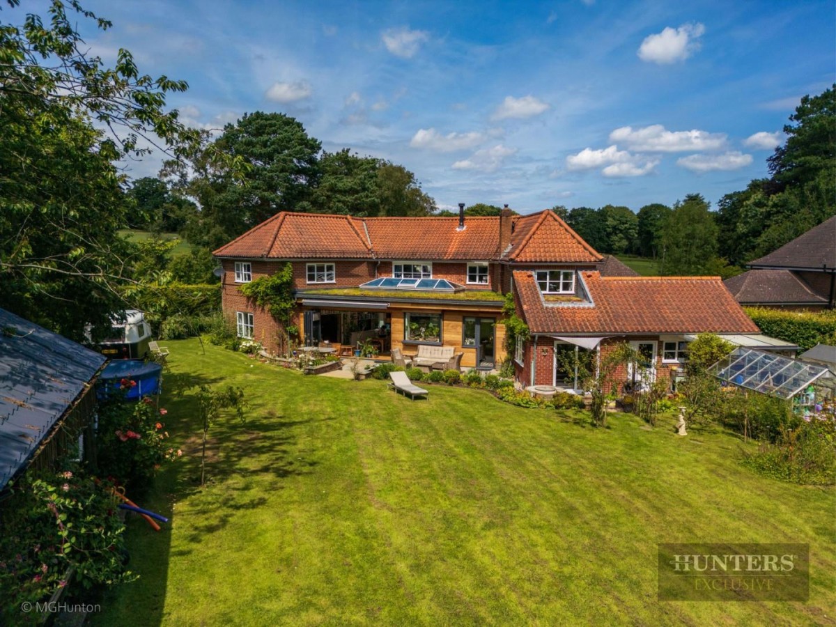 Hackness Road, Scalby, Scarborough | Hunters Estate Agents & Letting Agents