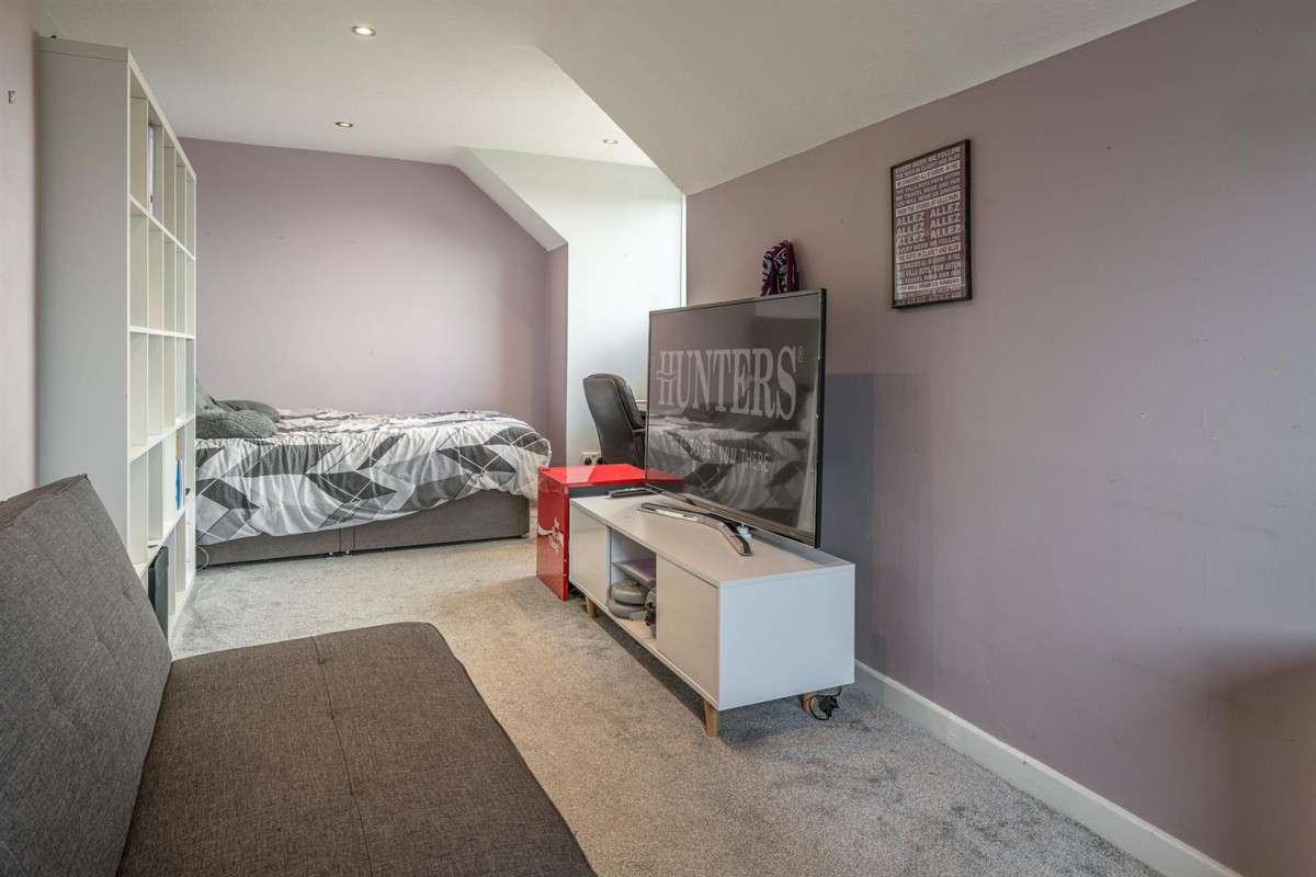 Church View Gardens, Kinver, DY7 6EE | Hunters Estate Agents & Letting ...