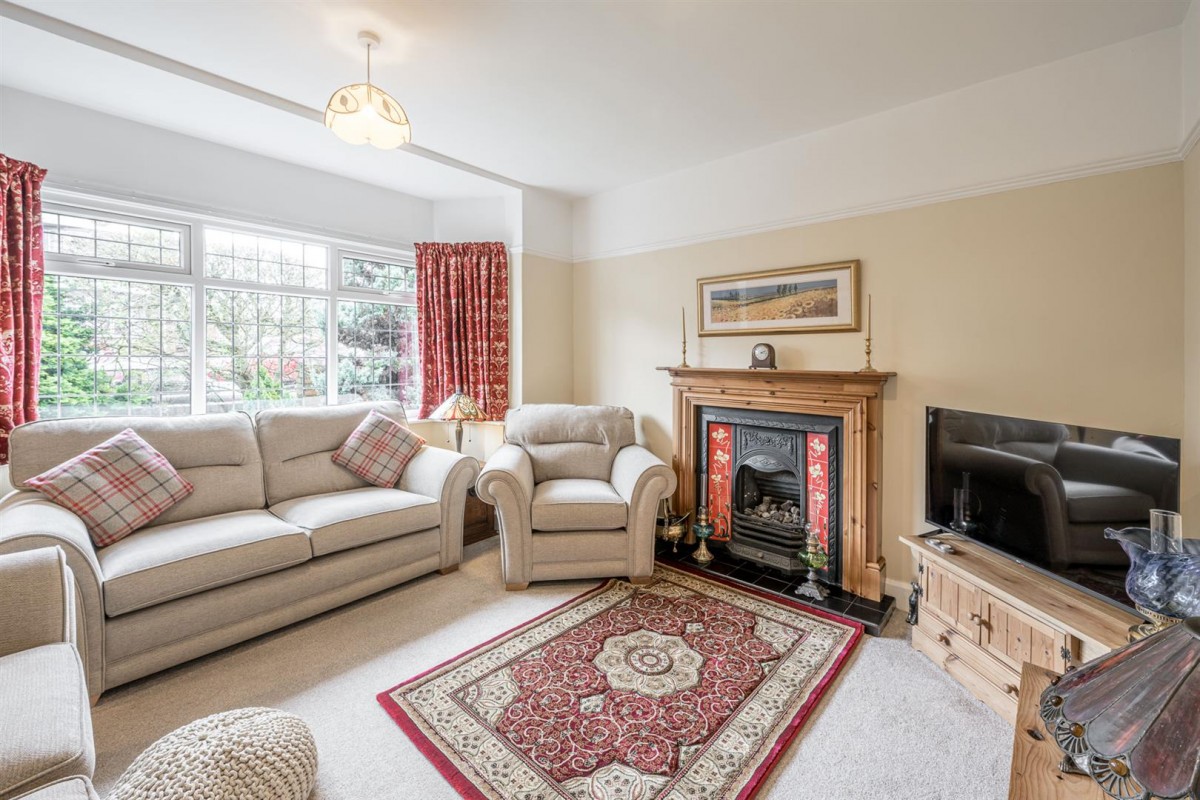 Oakfield Road, Wordsley, Stourbridge, DY8 5XS | Hunters Estate Agents ...