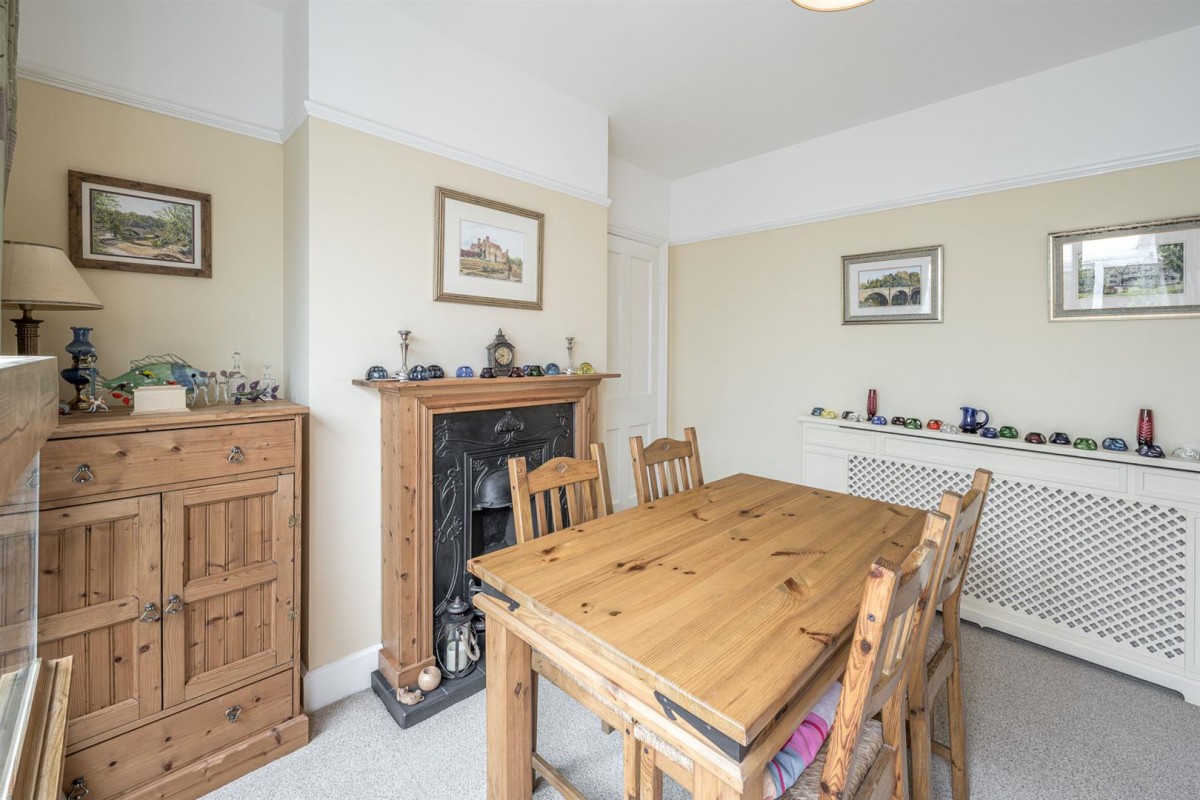 Oakfield Road, Wordsley, Stourbridge, DY8 5XS | Hunters Estate Agents ...