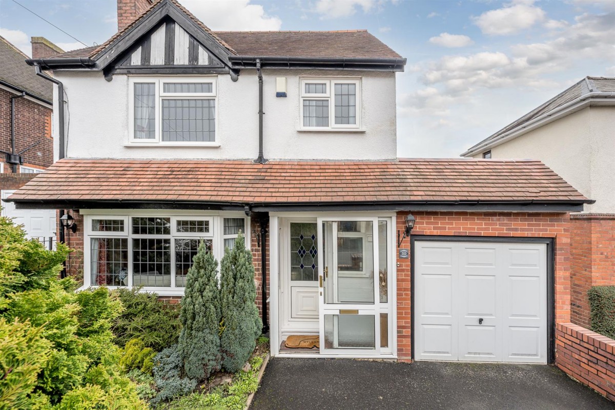 Oakfield Road, Wordsley, Stourbridge, DY8 5XS | Hunters Estate Agents ...