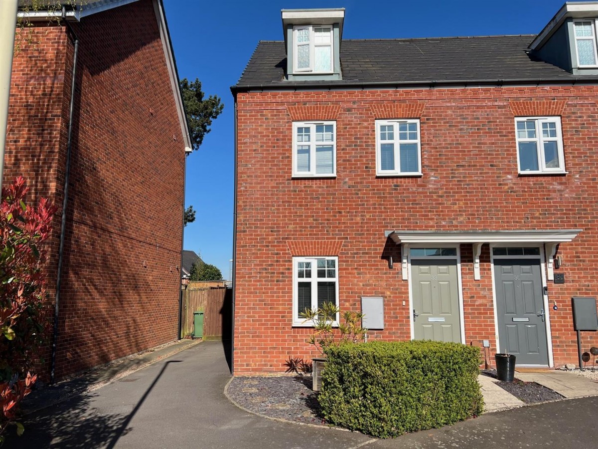 John Corbett Drive, Stourbridge, DY8 4BJ | Hunters Estate Agents ...