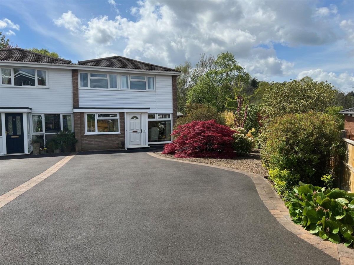 Lutley Drive, Stourbridge, DY9 0YQ | Hunters Estate Agents & Letting Agents