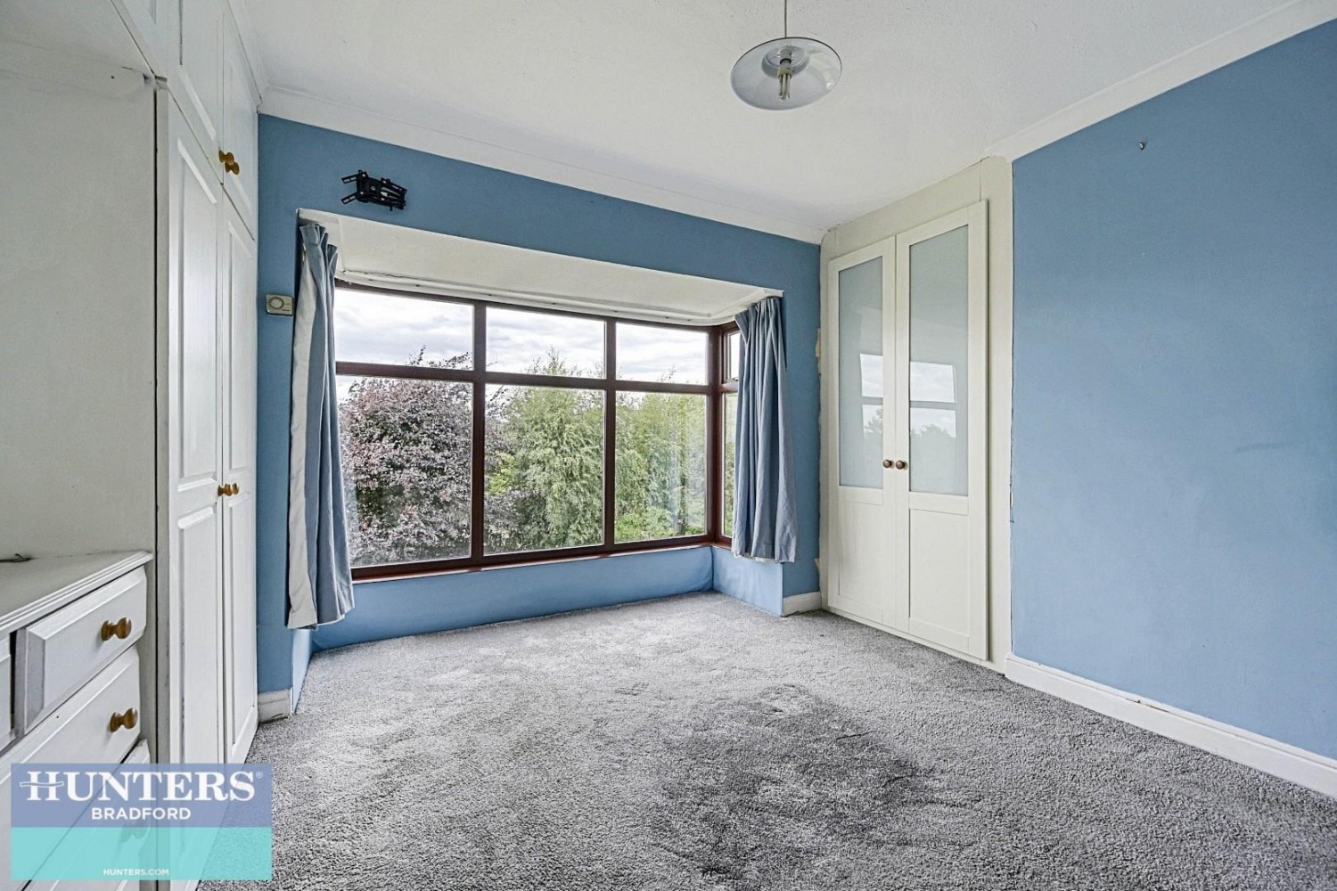 Hunsworth Lane East Bierley, Bradford, West Yorkshire, BD4 6PU ...