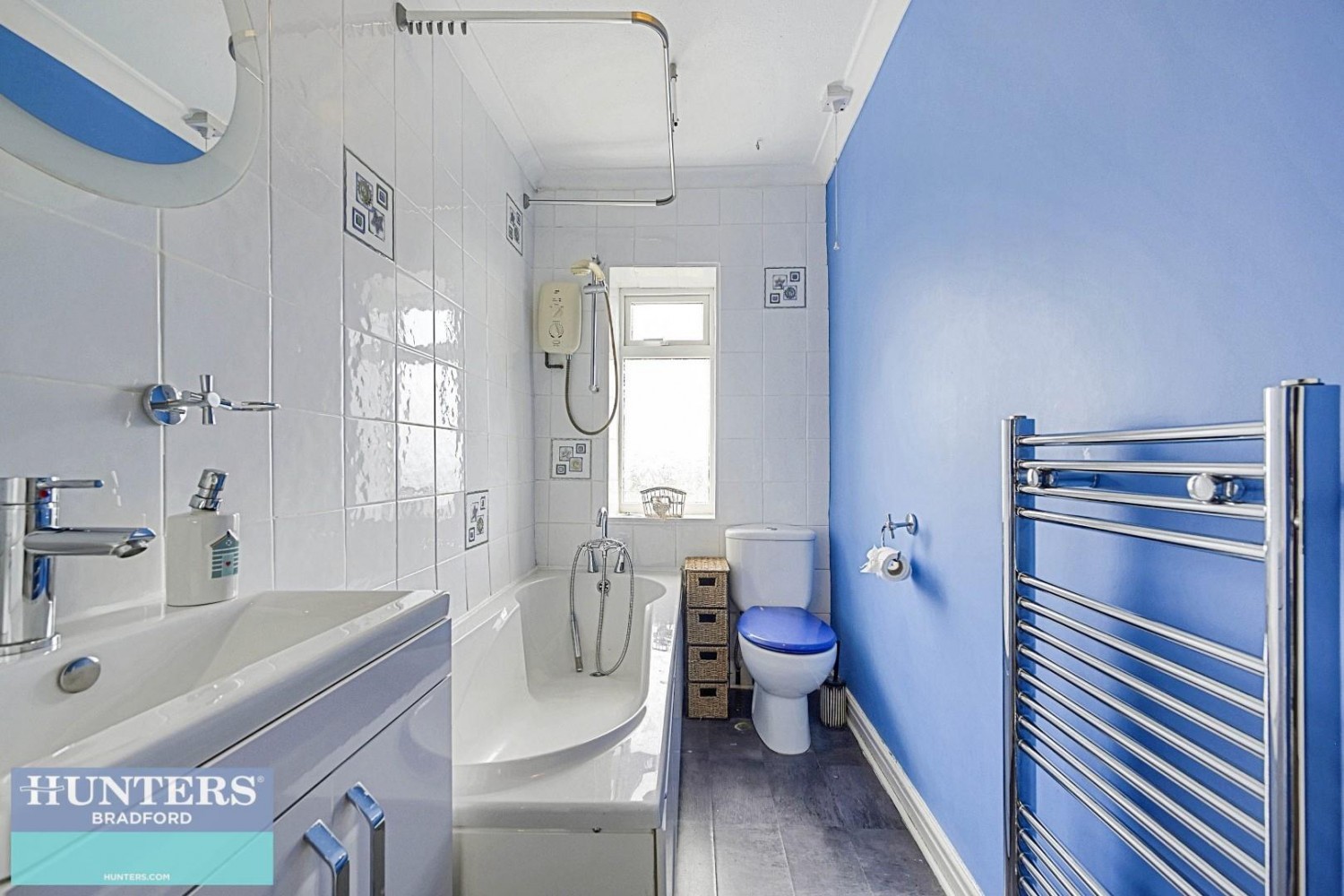 Hunsworth Lane East Bierley, Bradford, West Yorkshire, BD4 6PU ...