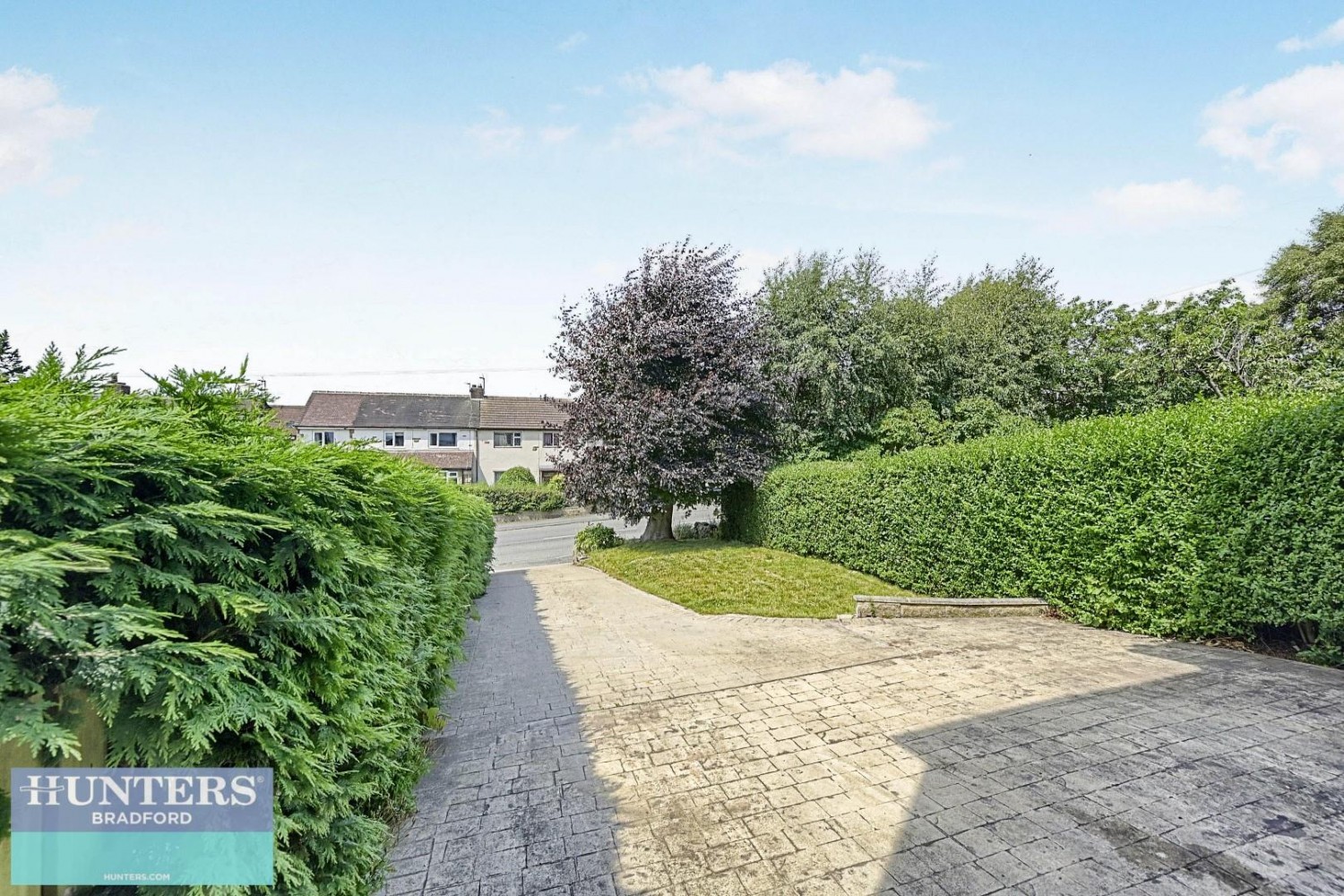 Hunsworth Lane East Bierley, Bradford, West Yorkshire, BD4 6PU ...
