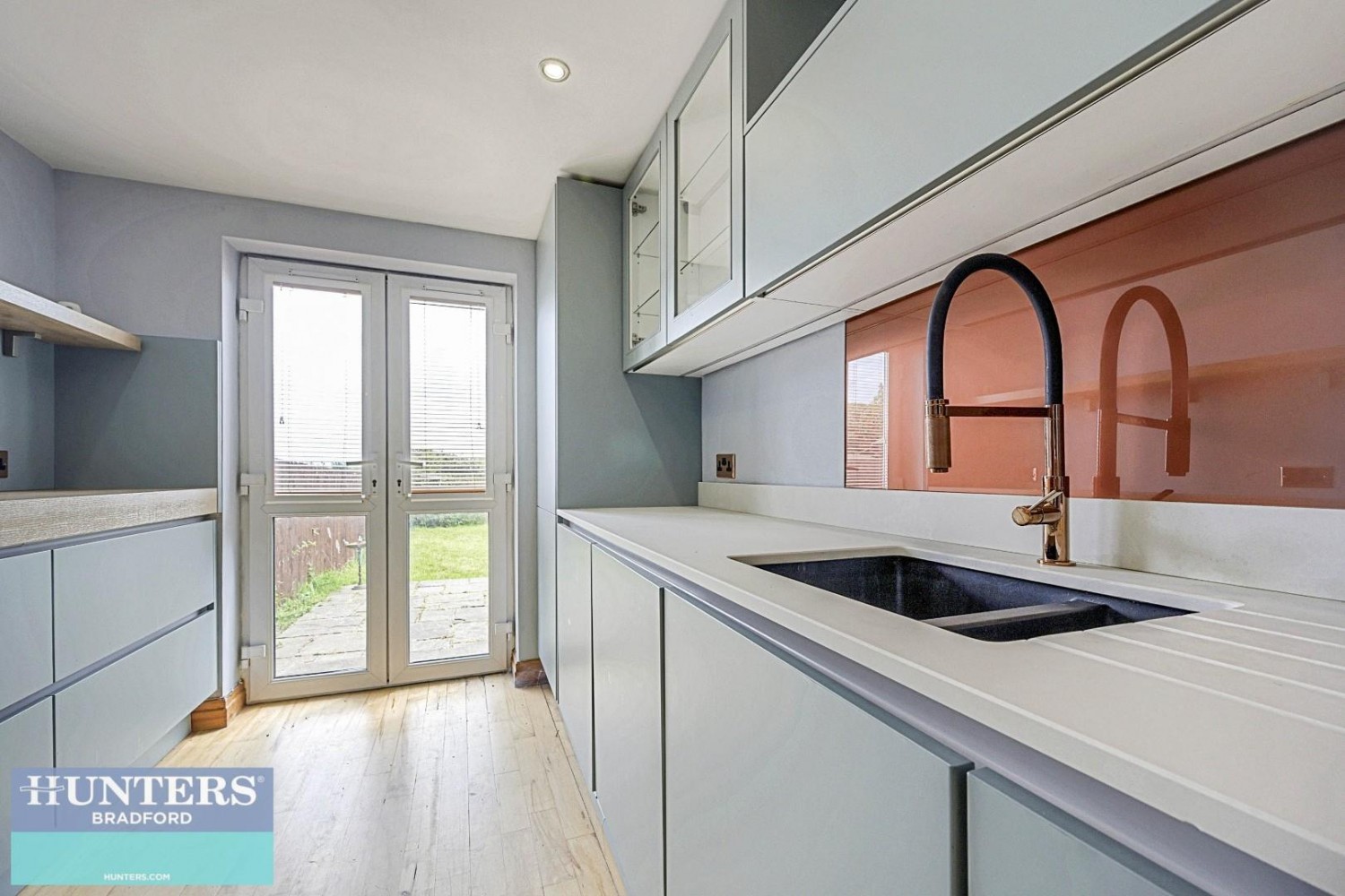 Hunsworth Lane East Bierley, Bradford, West Yorkshire, BD4 6PU ...