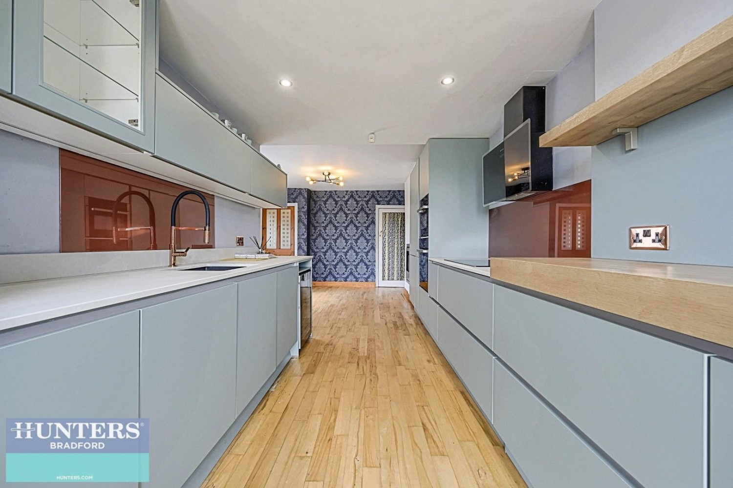 Hunsworth Lane East Bierley, Bradford, West Yorkshire, BD4 6PU ...