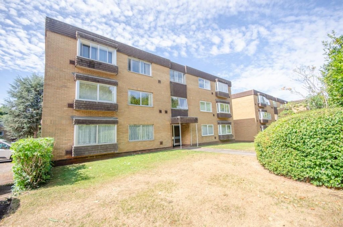 Bowood, Harford Drive, Frenchay, Bristol, BS16 1NS | Hunters Estate ...