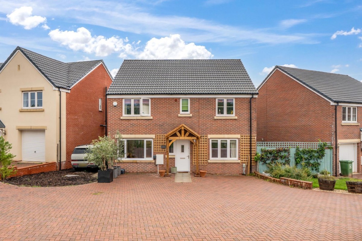 Reeves Drive, Berkeley | Hunters Estate Agents & Letting Agents