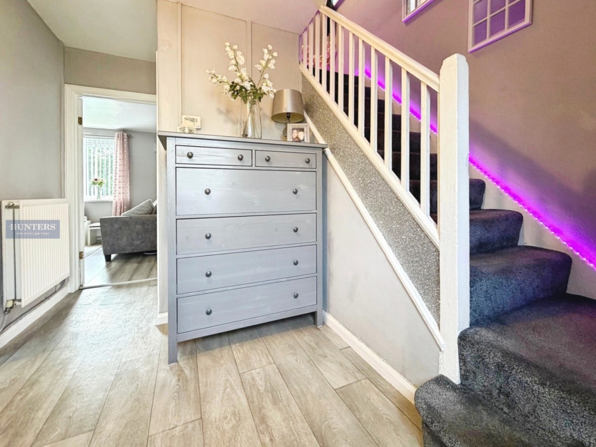 3 bedrooms House for Sale in Ponsford Road, Bristol | Hunters