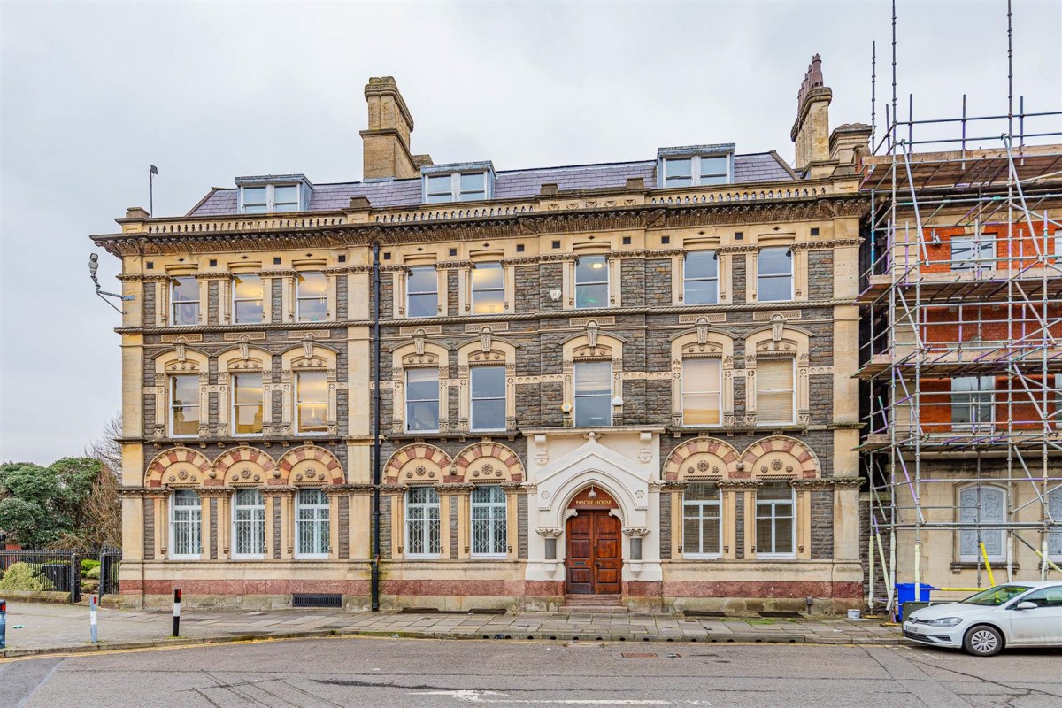 Top Floor, Pascoe House, Bute Street, Cardiff Bay, Cardiff | Jeffrey ...