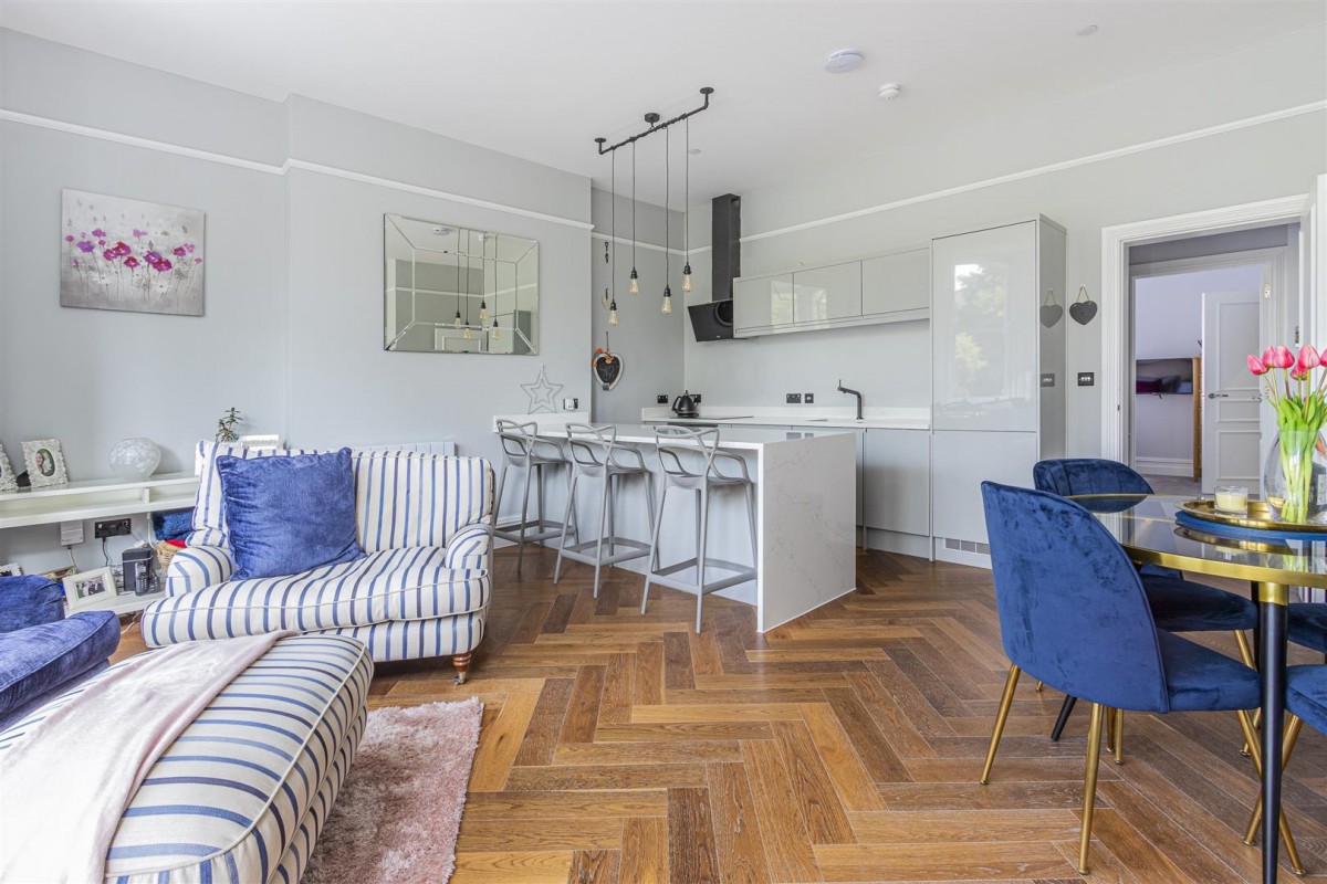 Kestral Mews, Cathedral Road, Pontcanna | Jeffrey Ross Estates