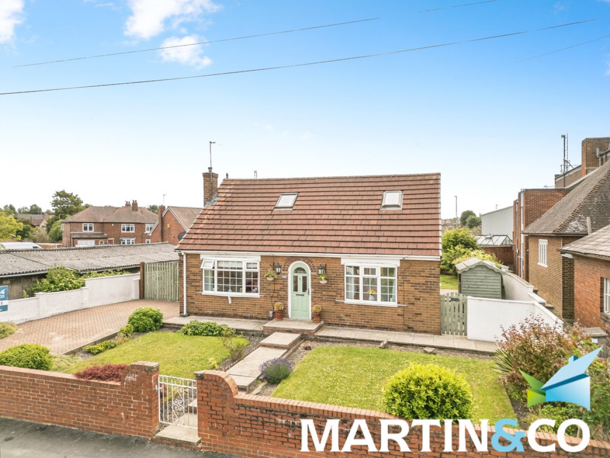 3 bedrooms Bungalow for sale in Lofthouse Gate, Wakefield, West ...