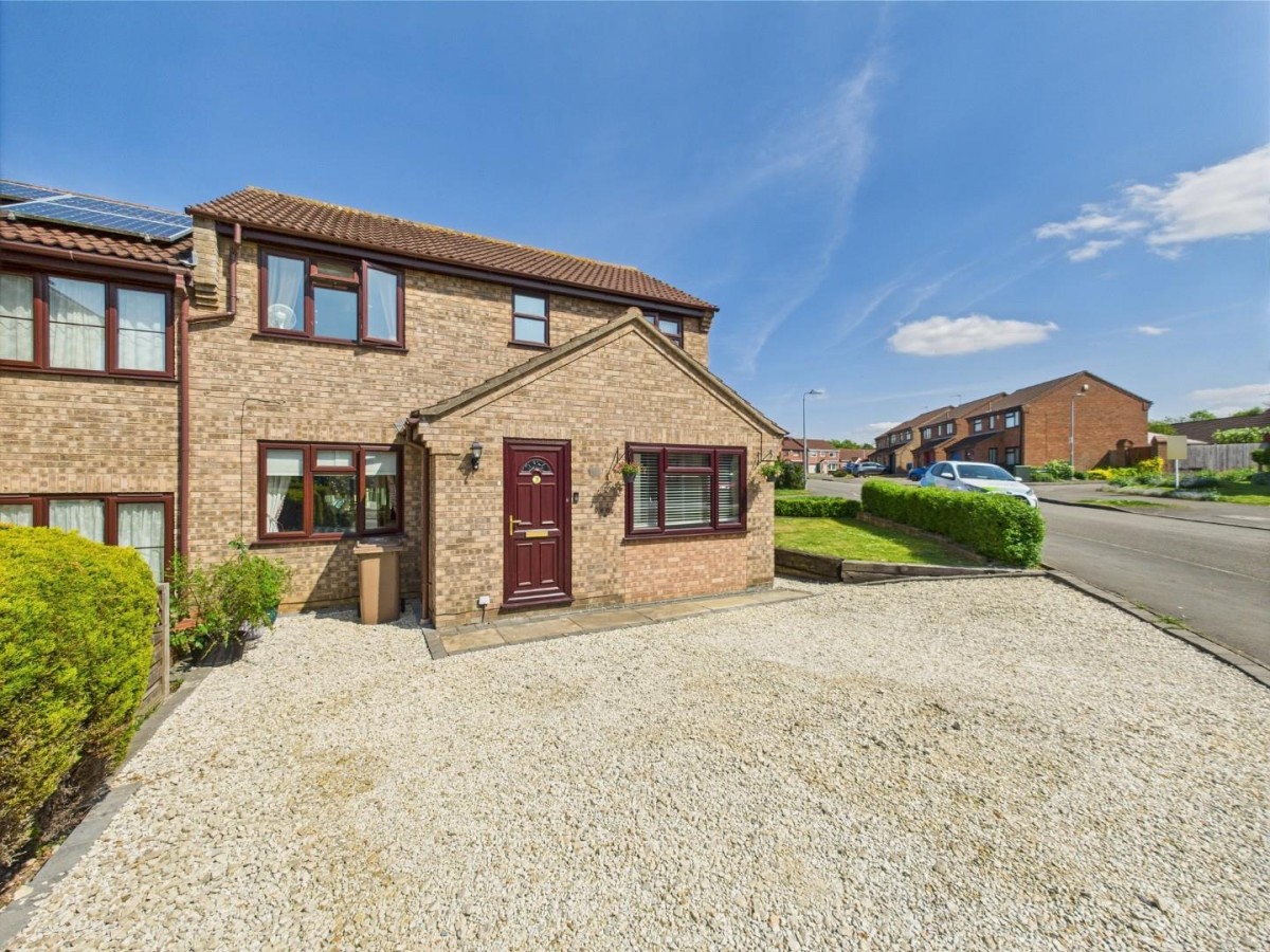 3 bedrooms House to rent in Heathfield Avenue, Branston, Lincoln ...