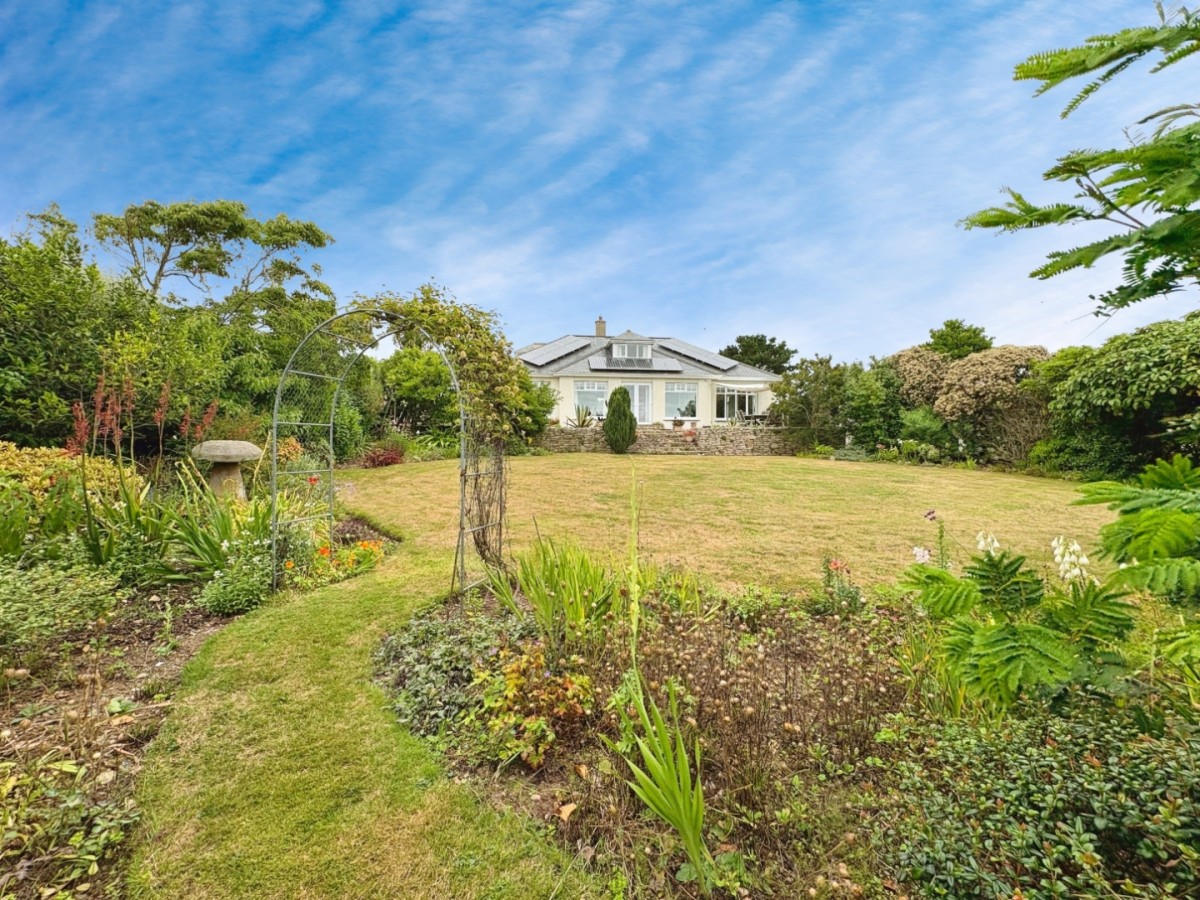 Flexible home with annexe and sea view, Nr Praa Sands | The Mather ...