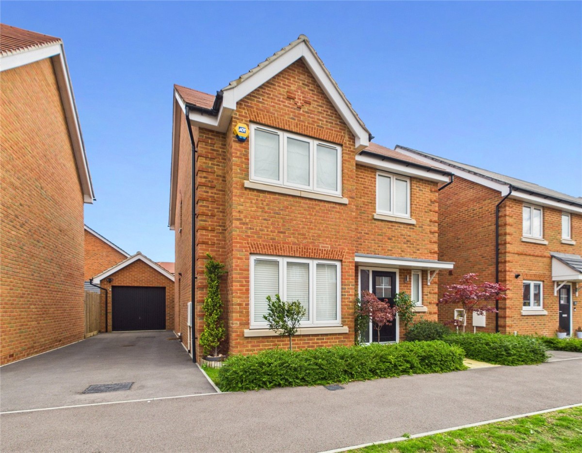 4 bedrooms House for Sale in Shinfield, Reading, Berkshire | Parkers