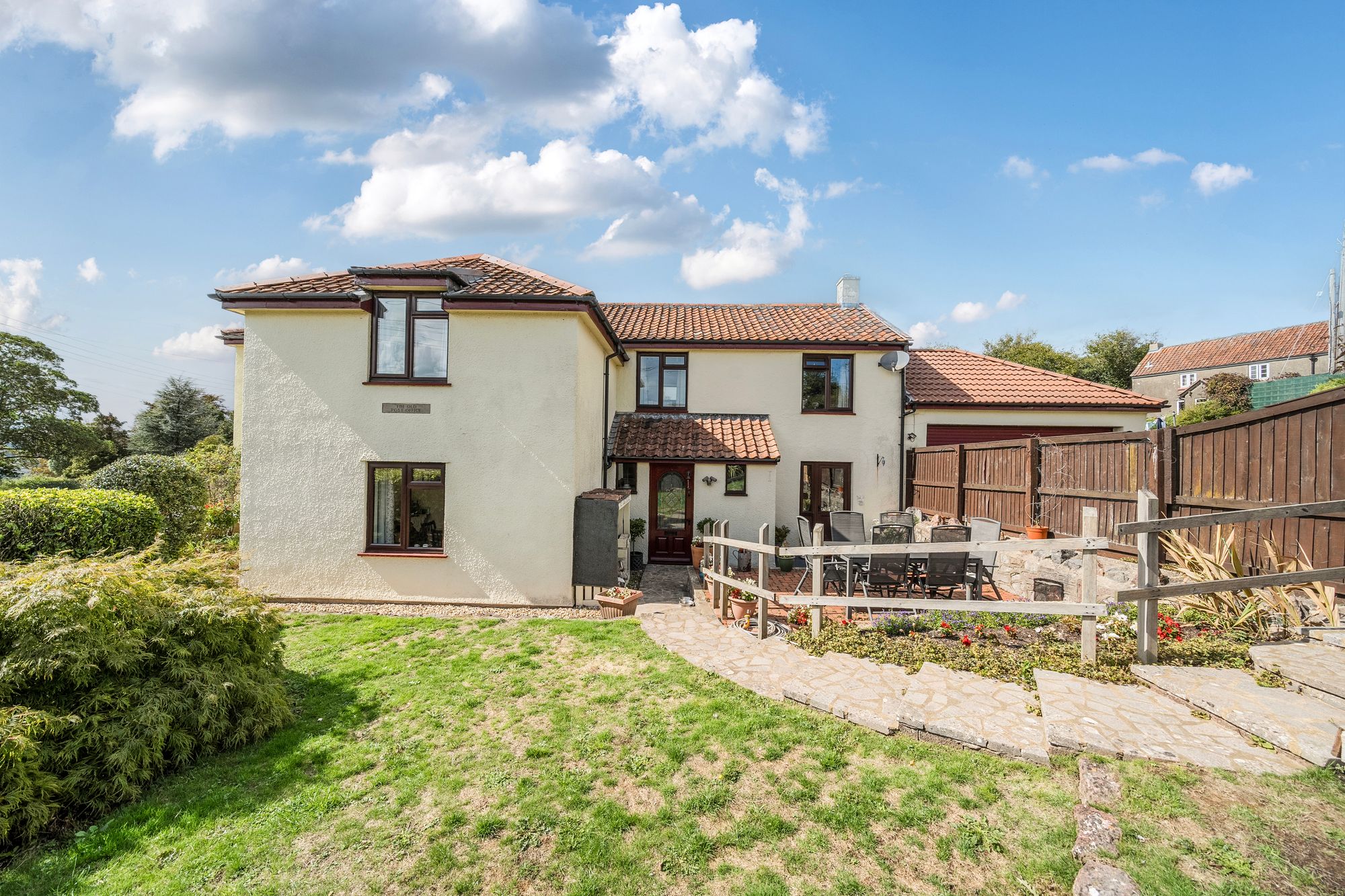 Properties - Robin King Estate Agents