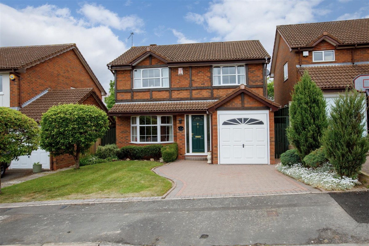 Lamintone Drive, Leamington Spa | Sheldon Bosley Knight Estate Agents