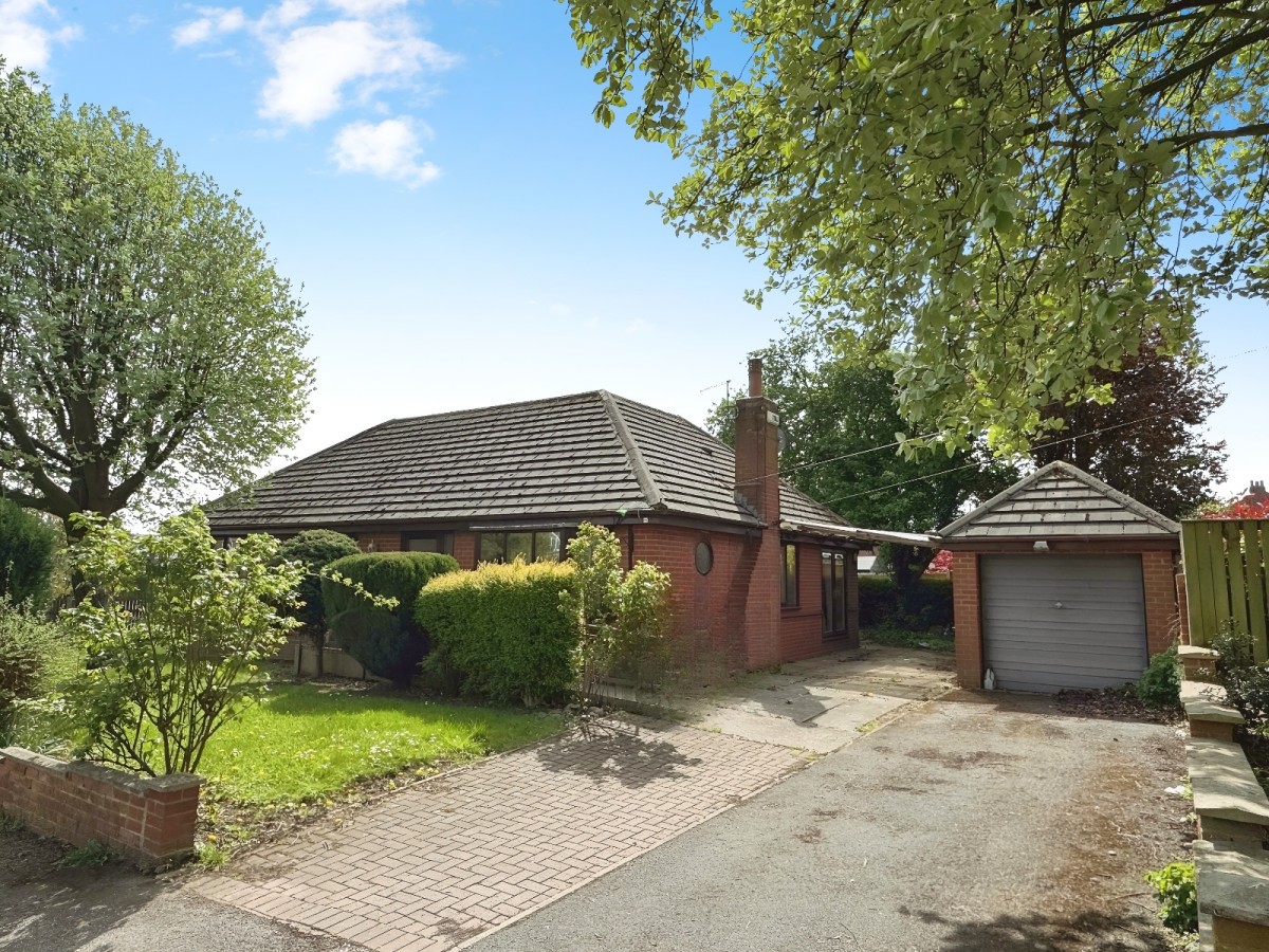 3 bedrooms Bungalow for Sale in Liversedge | Whitegates