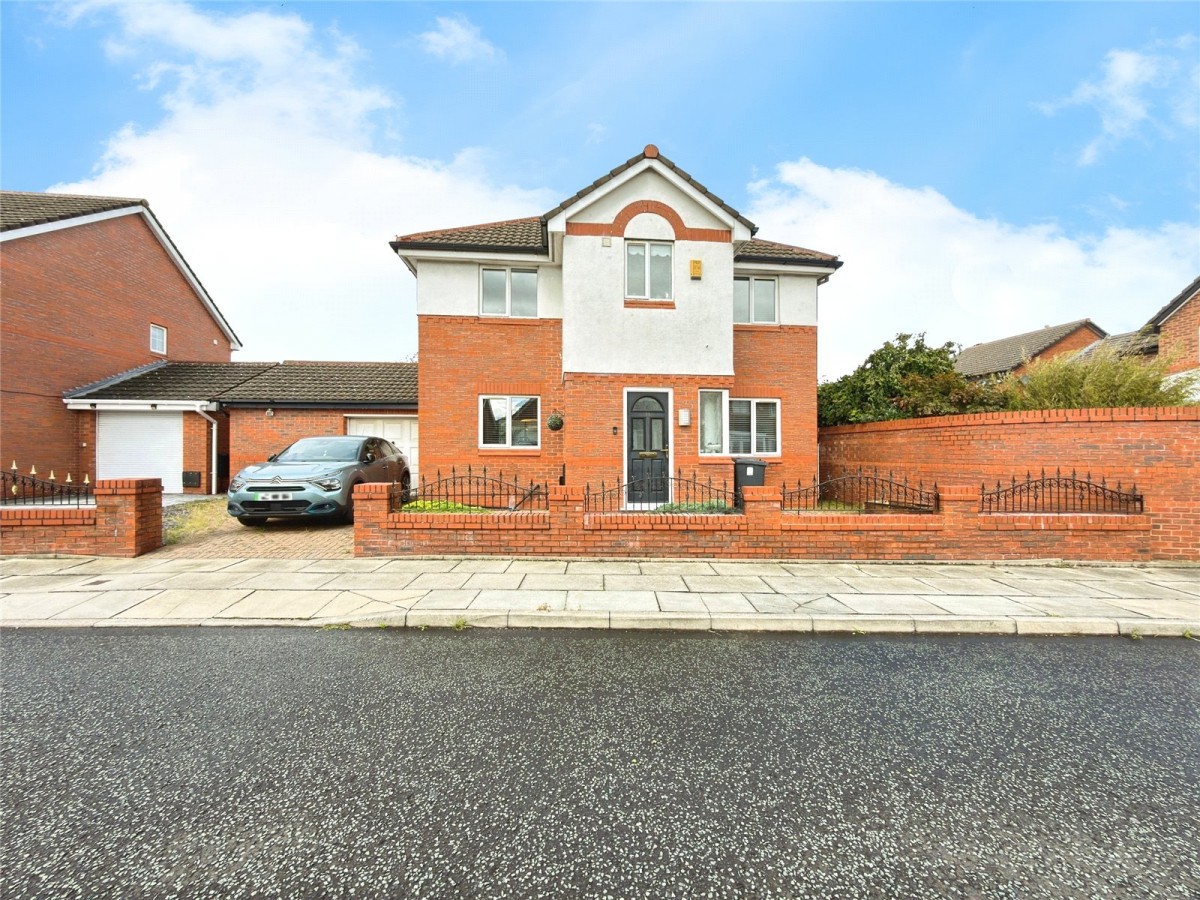 3 bedrooms House for Sale in Netherton, Merseyside | Whitegates